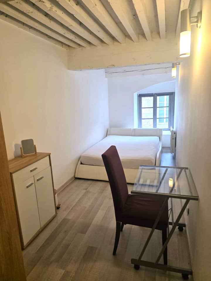Le Loft Chambéry Centre – Chambre N°5 Privée - Chambéry