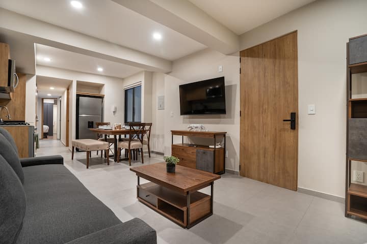 Perfect Location, 5 Guests, Gym, Parking - Mexico City