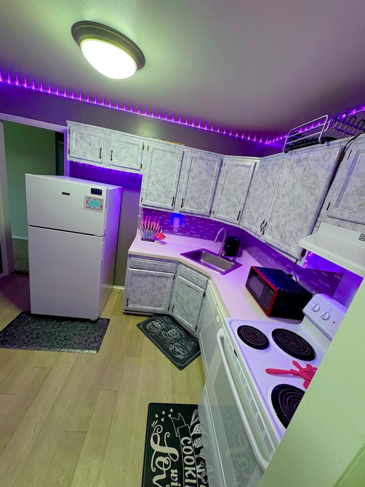 A Home In Southfield - Southfield, MI