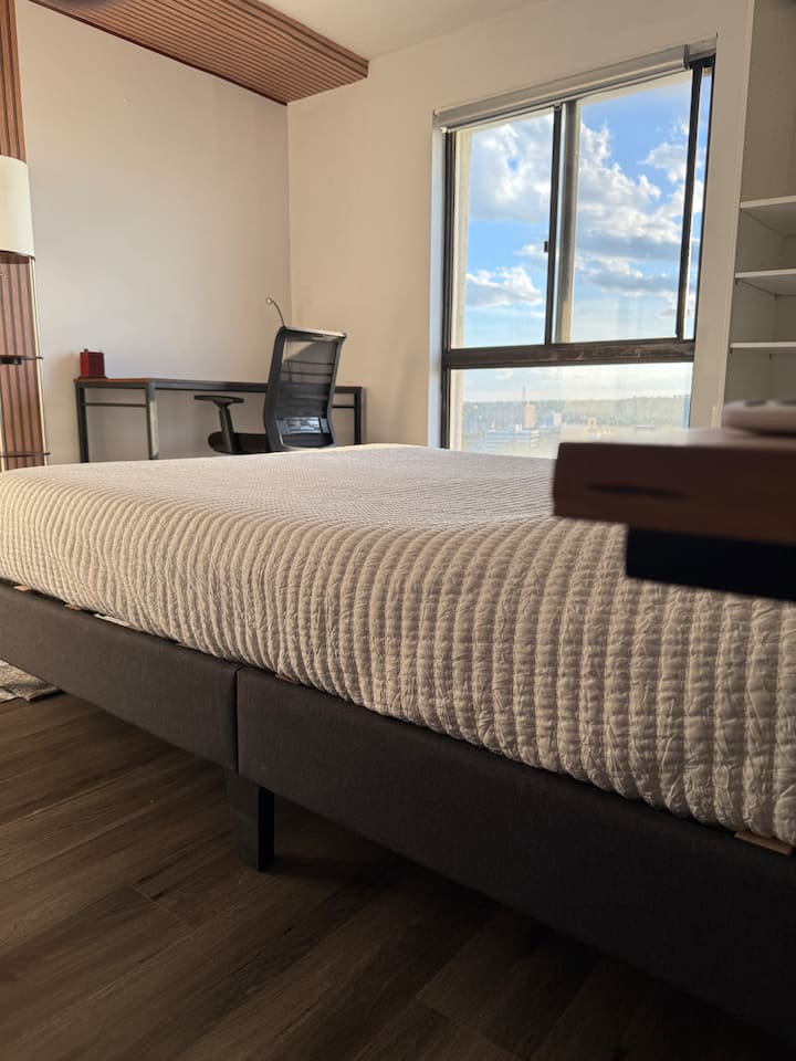 Modloft With Reserved Parking - Stamford, CT