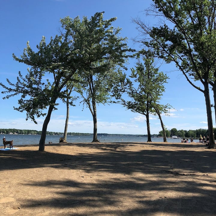 3br Lake Milton Home: Ac, Wifi, Near Beach & Golf - Lake Milton, OH