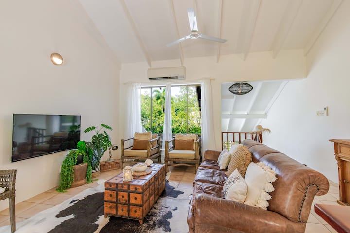 Treescape Hideaway Port Douglas - Near The Beach - Port Douglas