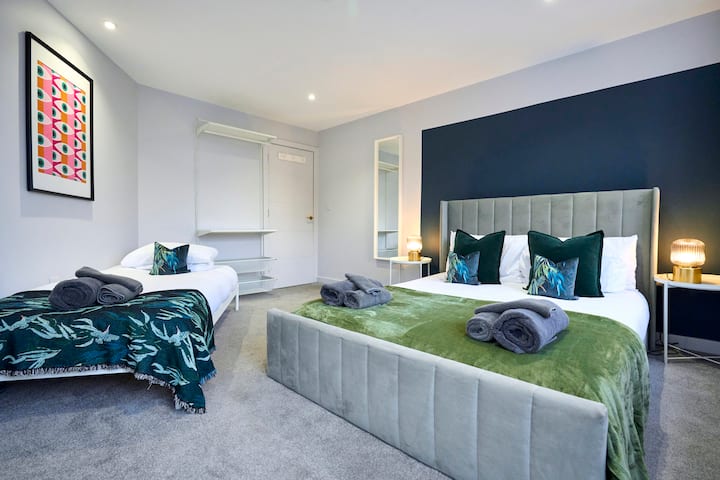 Modern 3-bed Retreat | Walk To Bournemouth Pier - Bournemouth