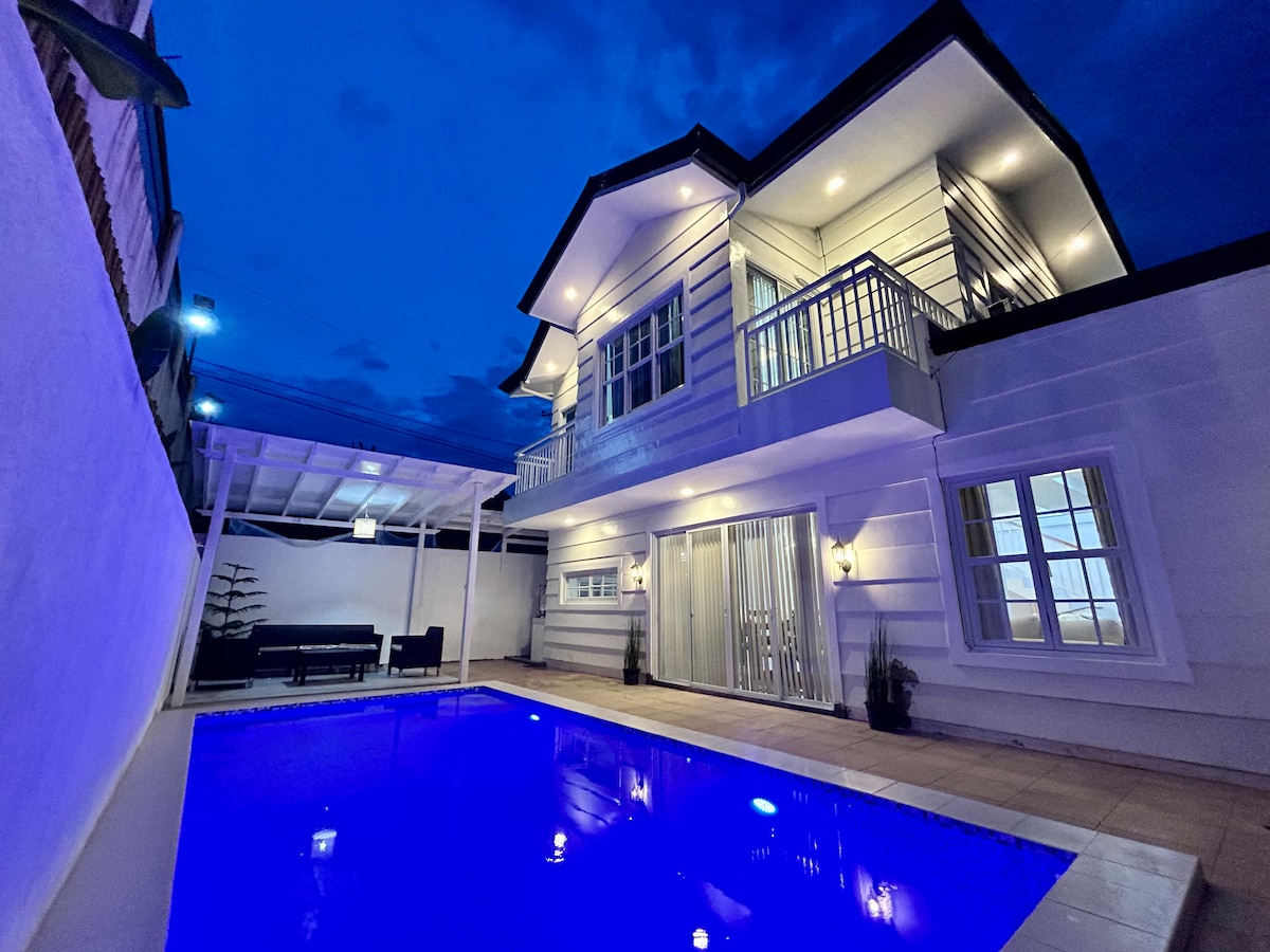 Tagaytay country house w/Heated pool - Houses for Rent in Tagaytay ...