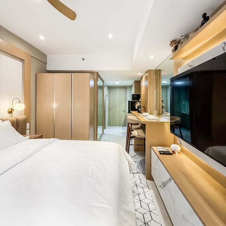 Studio Unit-balcony-200mbps-hotel Mattress - Cebu City