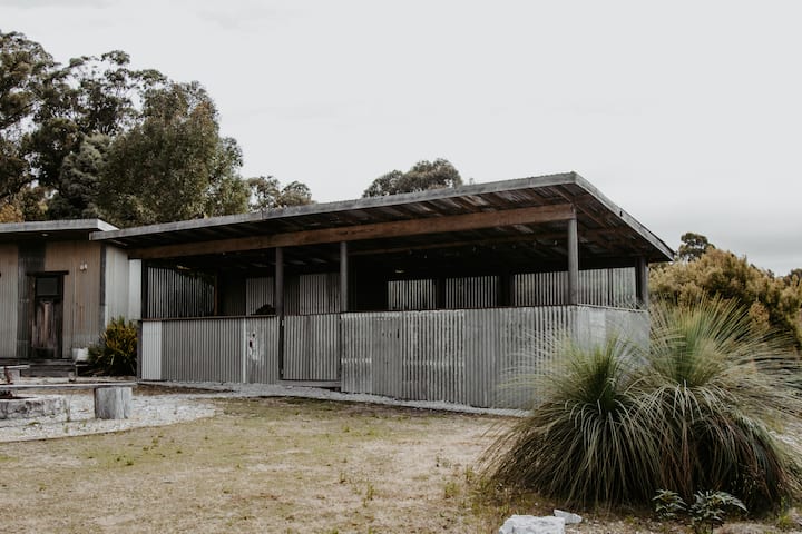 #7 Bush Glamping Dome - Wynyard