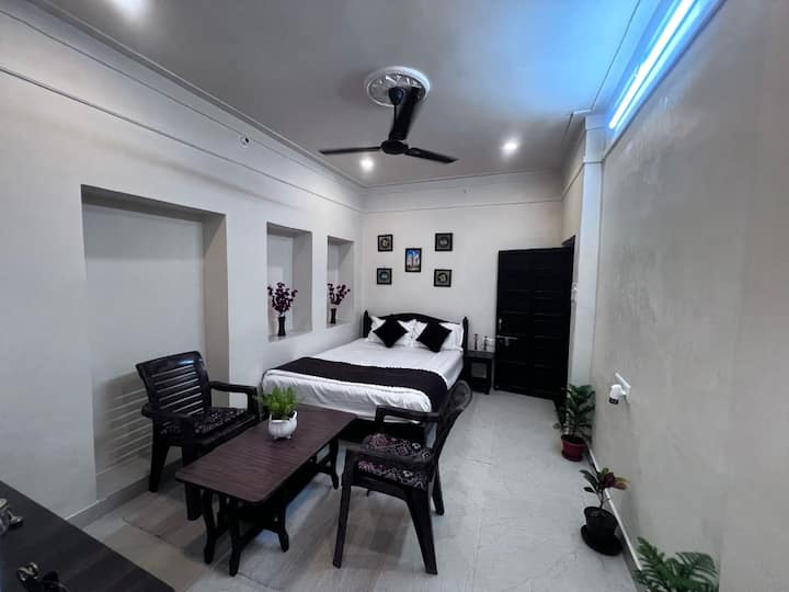 Dc Home Stays - Chittorgarh