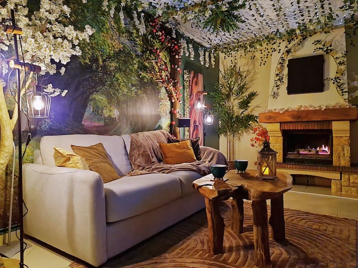 Maison Féerique, Cheminée & Jardin, à 1h De Paris - ibis Compiegne