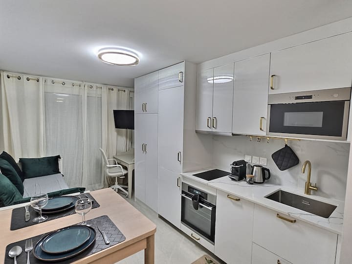 Petit Loft Mezzanine – Moderne & Lumineux - Chelles