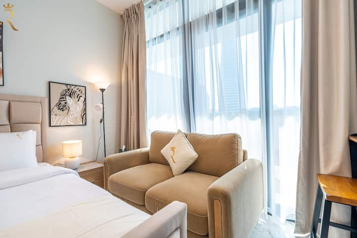 Modern Studio With Balcony | Maryah Vista 1 - Abu Dhabi