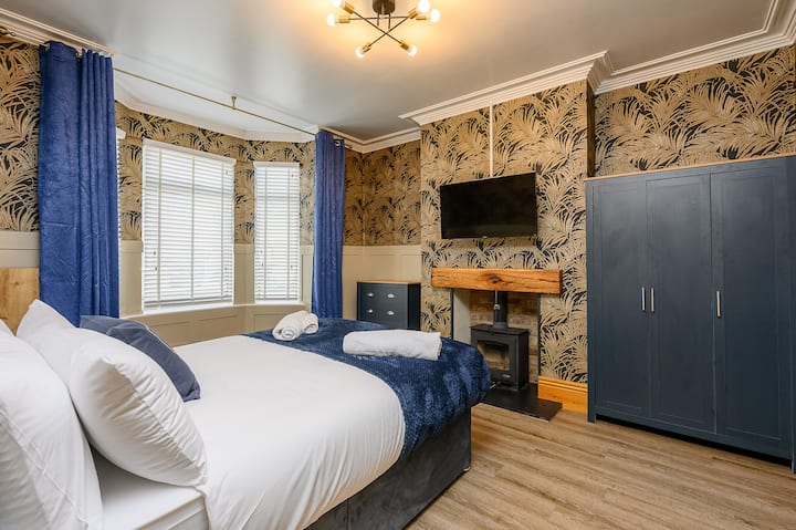 Brough Street 4 Bed, 5 Guests - Goole