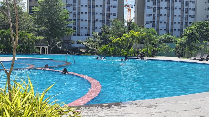 세부시티 It파크 도보5분 4인용 60평방미터 콘도
무료주차 - Cebu
