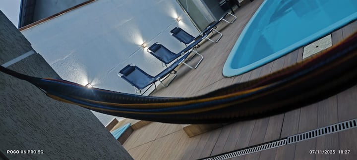 Casa C/ Piscina, Mesa De Sinuca, 3 Quartos Com A/c - Guaratuba