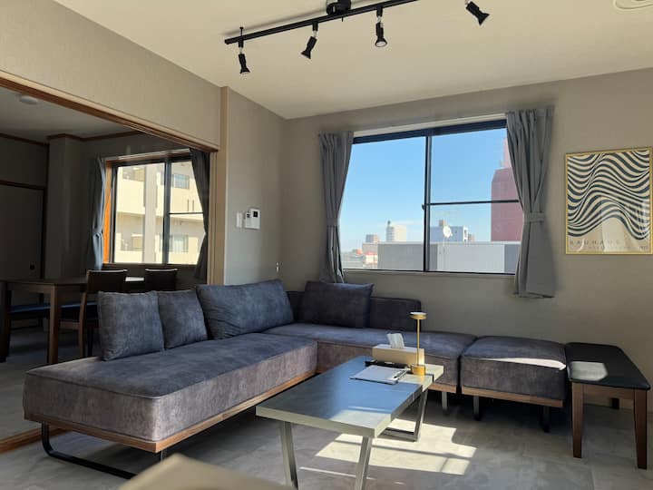 【New】宇都宮駅徒歩約6分!駐車場無料!巨大spa 南大門目の前! - Utsunomiya