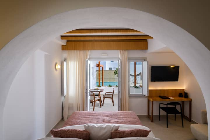 Classic Double Room - Santorini