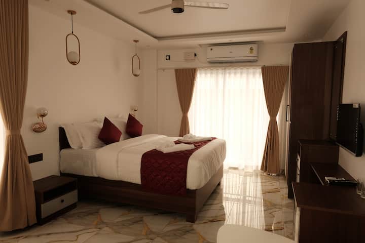 Hotel Materhorn - Kovalam