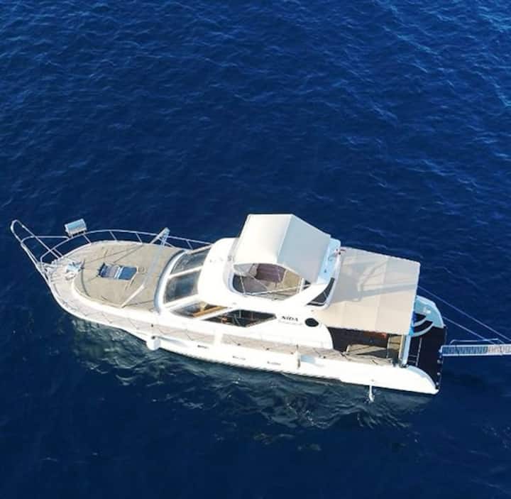 Side Elegance Vip Yatch - Side