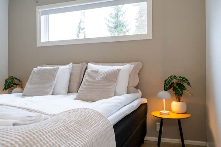 Cozy Lapland Hideaway, 2bdr, Free Wifi & Parking - Rovaniemi