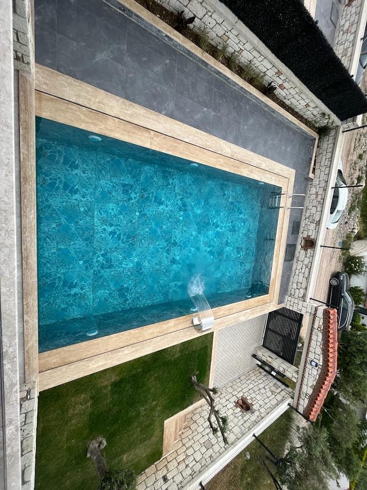 Ultra Lüks Kiralık Villa - Alaçatı