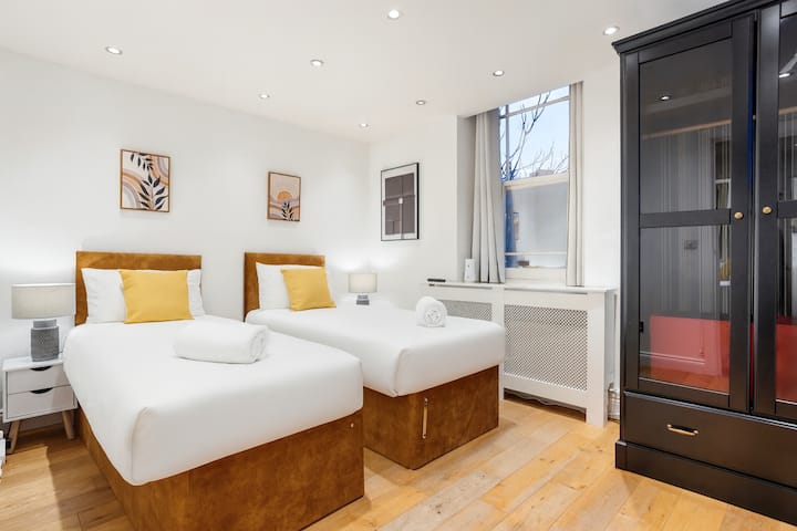 Luxury 3br Flat Skyline Views | Fast Wifi Parking - London, UK