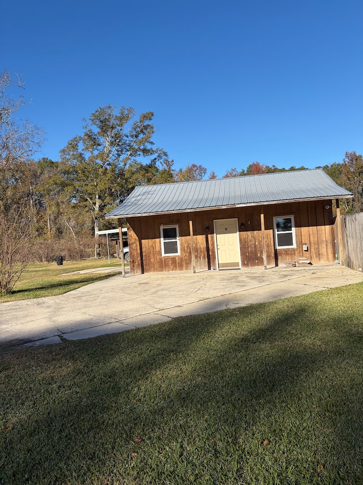 Furnished Guesthouse In Gonzales - 소렌토