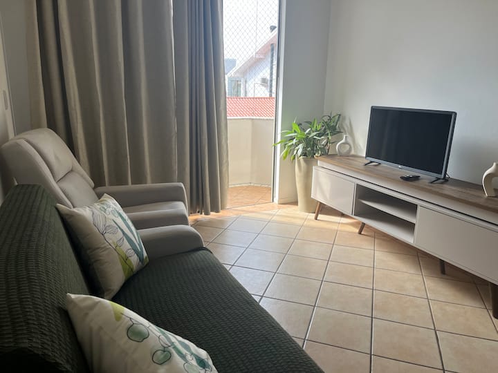 Apto 50m Praia | Vista Mar, Ar, Garagem | Completo - Imbituba