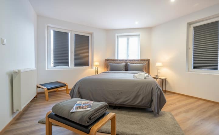 Business Suite • Parking • 10 Min Bierset - Saint-Nicolas