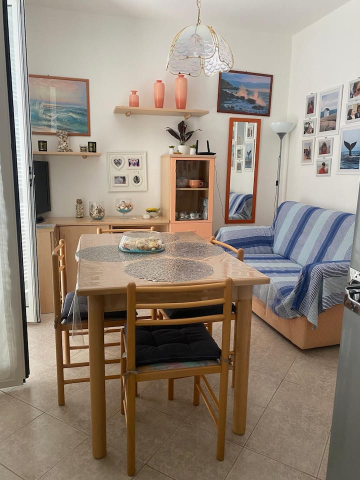 Appartamento In Villa A Due Passi Dal Mare - Borghetto Santo Spirito