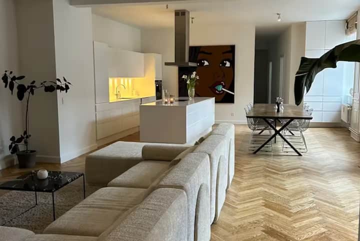 Luxury 187sqm Apartment • Heart Of The City - Copenhague