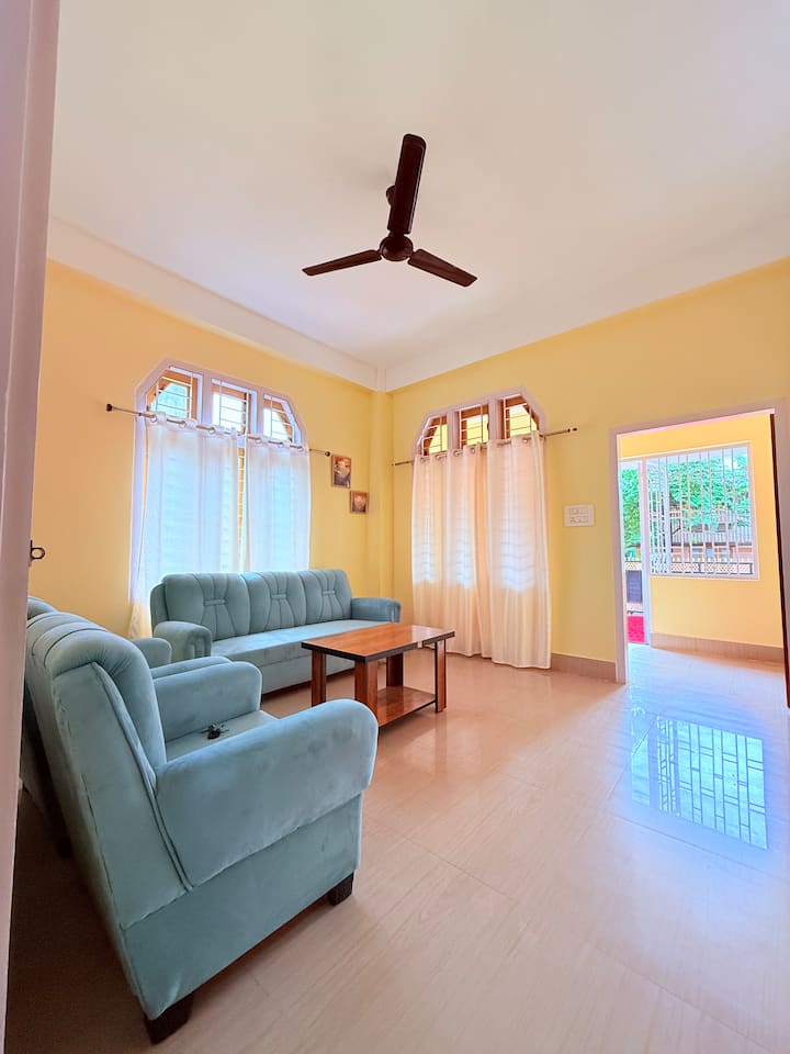 Nahor Homestay - Urban Comfort, Local Warmth - 구와하티