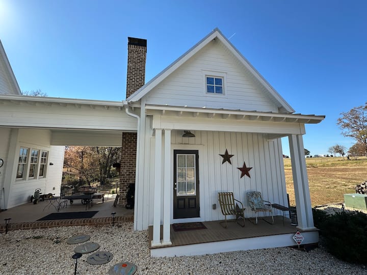 Sunset Cottage On White Dog Farm - Athens, GA