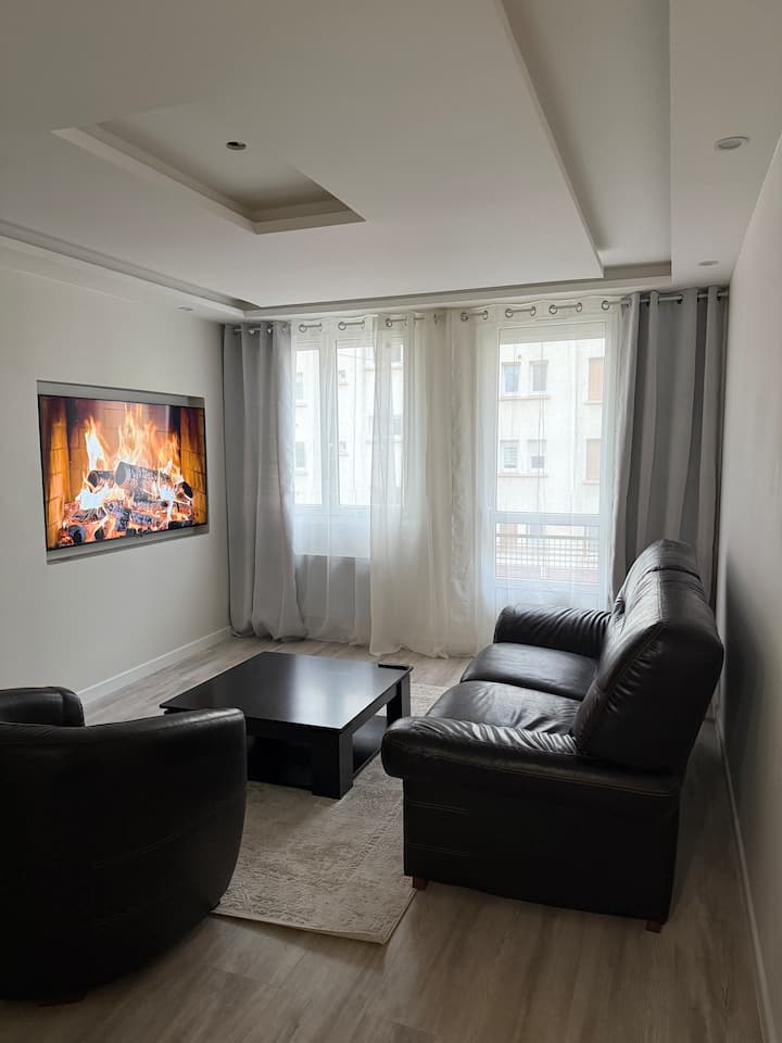 Appartement Neuf, Chaleureux Et Tout éQuipé - Besançon