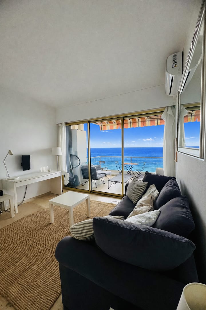 Superbe Studio Vue Mer - Menton