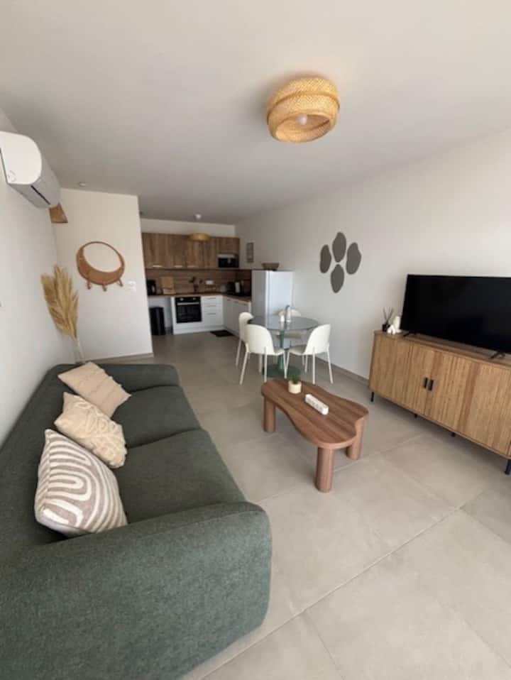 Superbe Appartement Neuf  à 150 M De La Plage - Plage de Canella