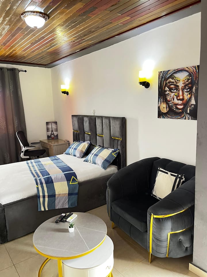 Chambre Meublée Haut Standing à Ange Raphaël - Cameroun