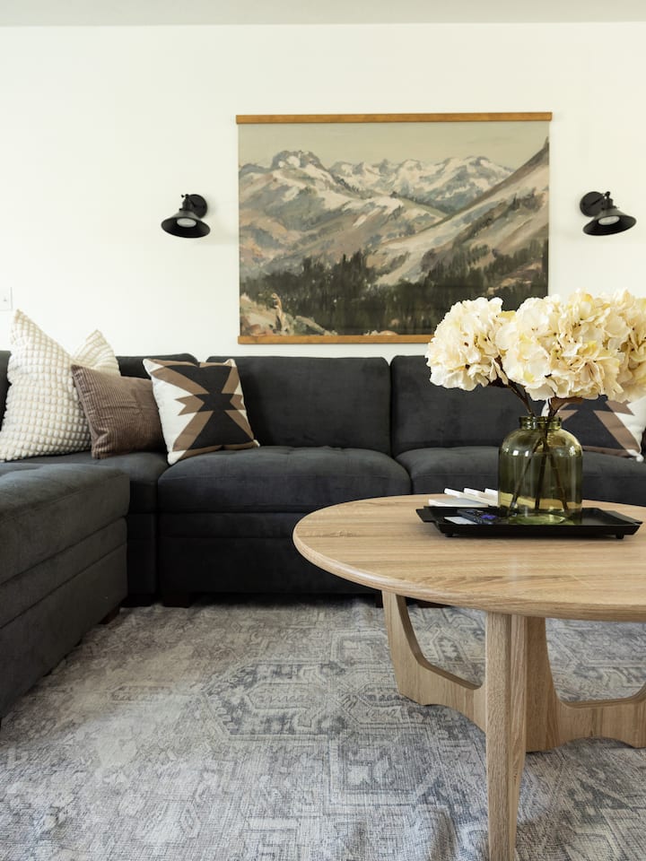 Modern Historic Home | Steps From Wsu | Sleeps 6 - Pullman, WA