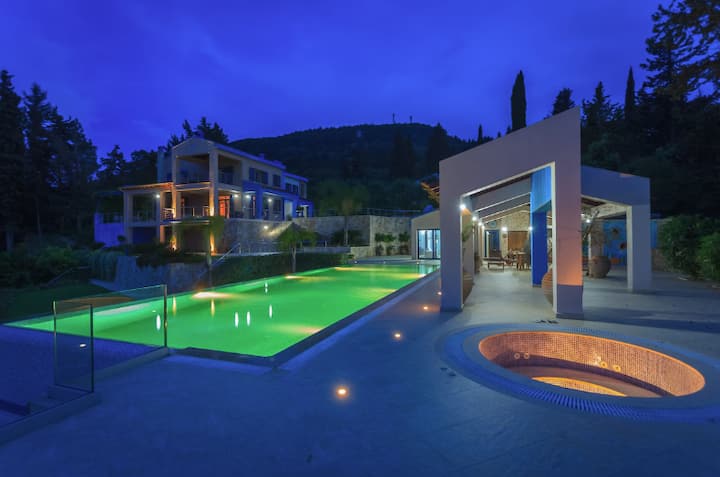 Villa Belvedere, A Hidden Paradise In Corfu - Kavos