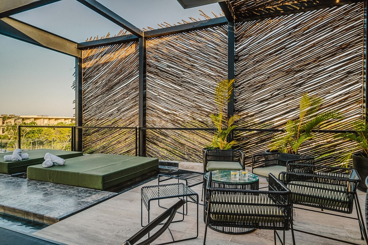 Deluxe Design 3BR w Pool | SPA | Gym | Kids Area - Airbnb