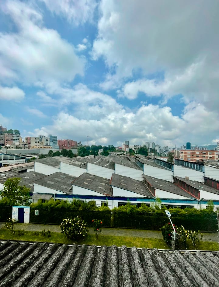 Country Six Milán, Excelente Ubicación - Manizales