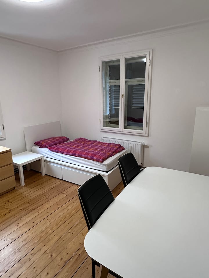 Wohnen Im Attraktiven Lehenviertel In S-süd - Stuttgart