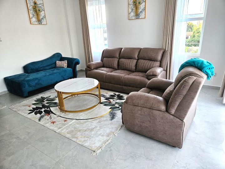 Modern 2br With Pool Near Beach & City Mall, Nyali - Mombasa