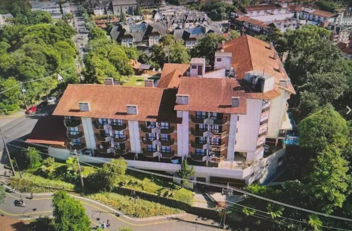 Apto (Na Rua Torta) Pousada Do Serrano Gramado, Rs - Gramado