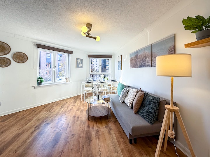 *Newly Furnished Clydebank Property Near Glasgow - Paisley