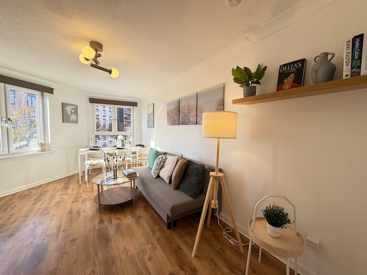 *Newly Furnished Clydebank Property - Paisley