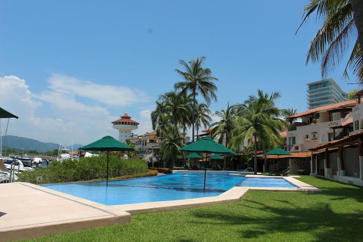 Hermosa Villa Puerto Iguana Marina Ixtapa - Ixtapa Zihuatanejo