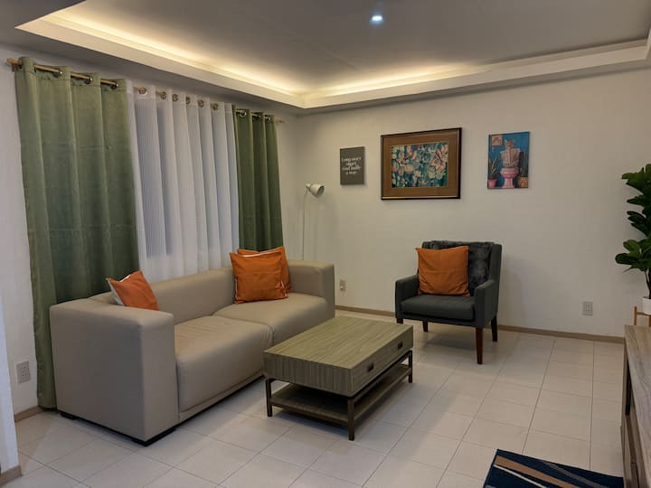 Warm & Peaceful Space Perfect For Family Getaways - Subic Bay Freeport Zone