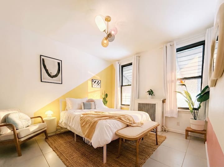 Spacious 2br 1ba Home, 10-15 Min To Manhattan! - Astoria - Queens NY