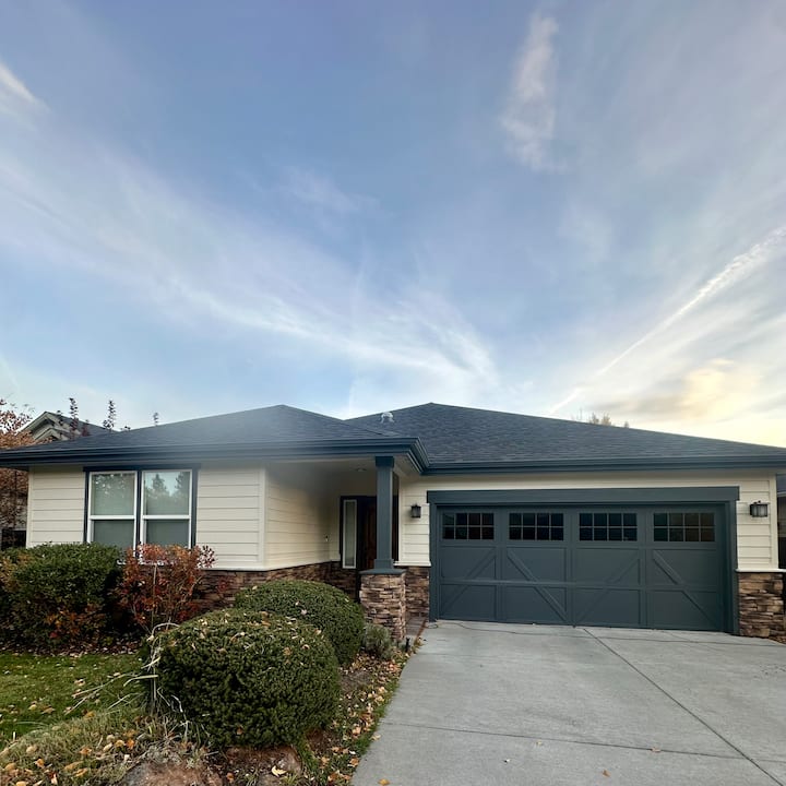 Ranch-style One Story In Sw Bend! - Bend, OR