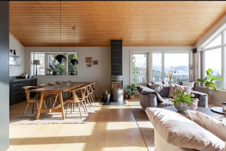 Lyxig Ski-in Ski-out Stuga 157m2 - Åre