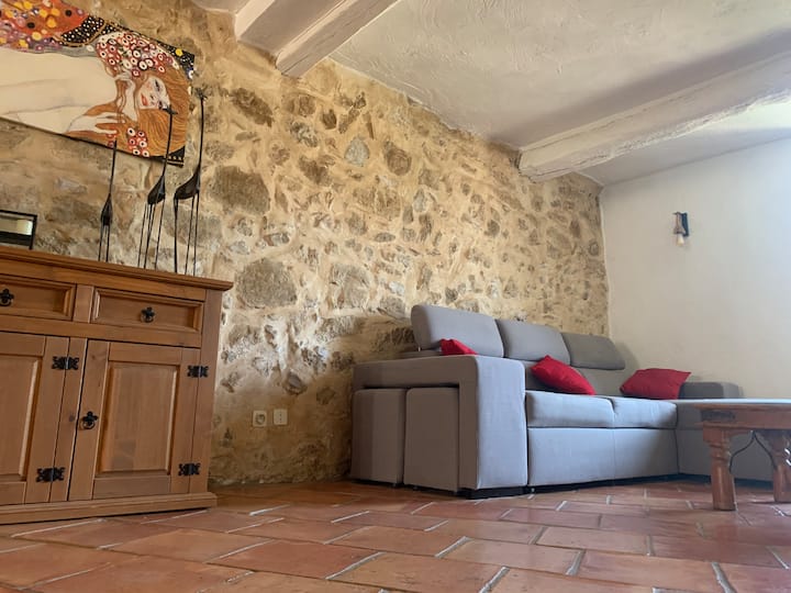 Atypique Duplex Au Cœur De La Cité Historique - Vence